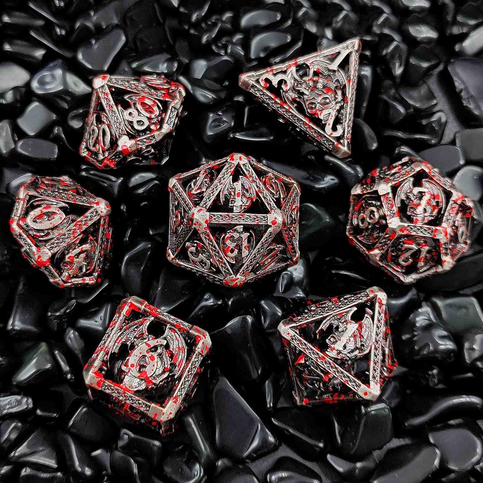 Hollow Metal Bloody Skull DND Dice Set - 7pc Gothic Horror RPG Dice for ...